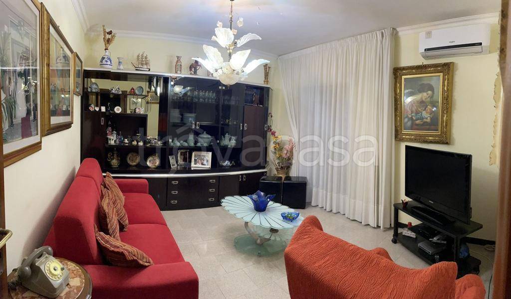 Appartamento in in vendita da privato a Crotone via dei Goti, 4
