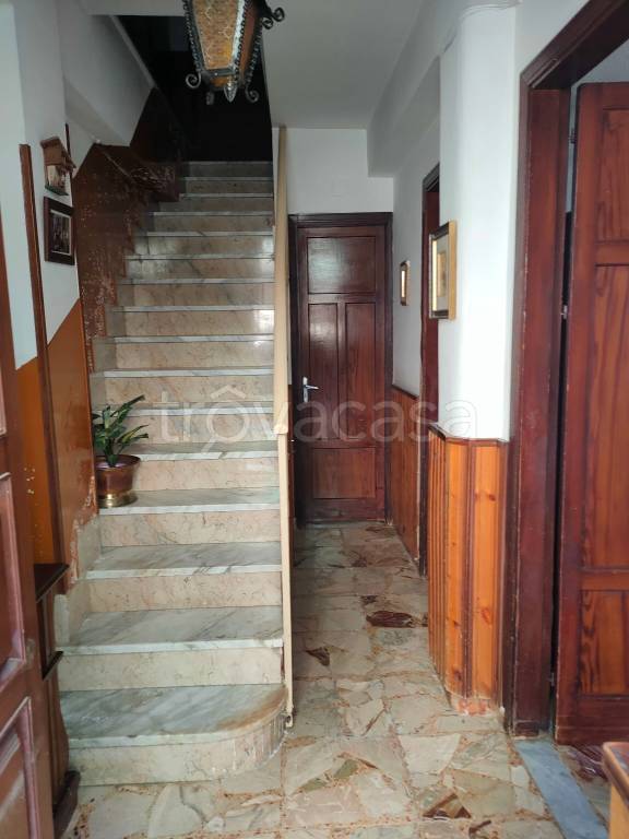 Intero Stabile in in vendita da privato a Camporeale via Santa Croce, 2