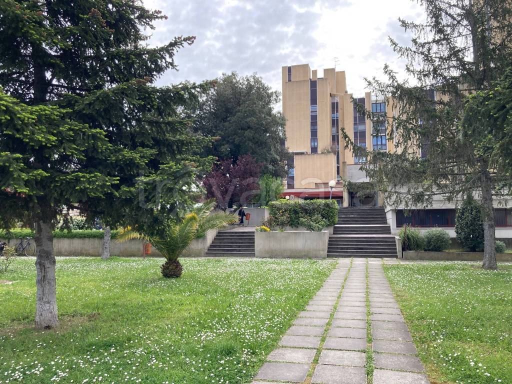Appartamento in in vendita da privato a Pesaro via Palestro, 35