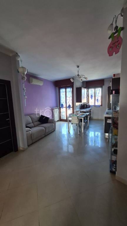 Appartamento in in vendita da privato a Torino via Thures, 32