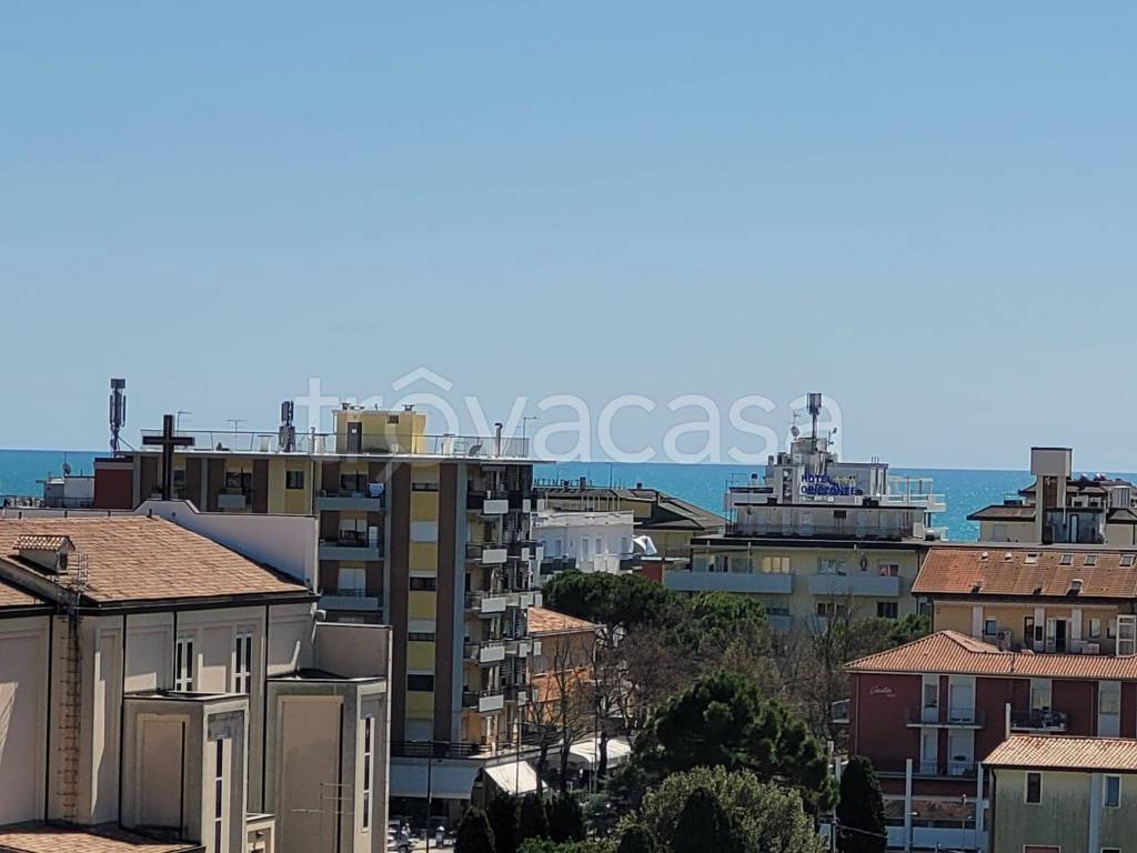 Appartamento in in vendita da privato a Jesolo via Don Guerrino Bertolin, 41