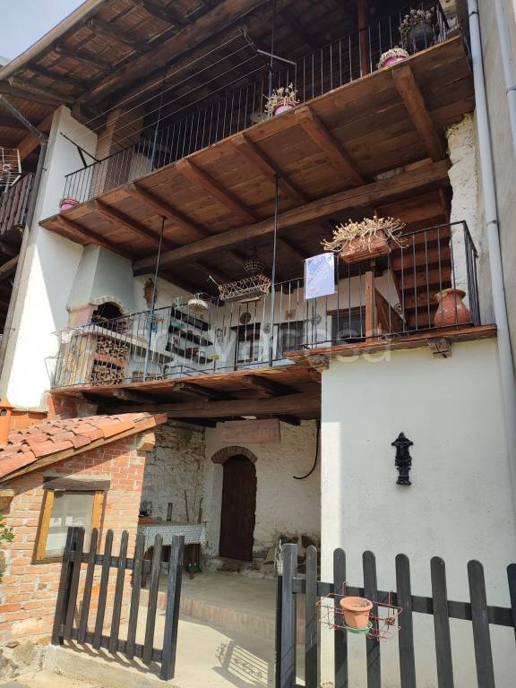 Villa a Schiera in vendita a Coggiola via Giovanni Porta, 49