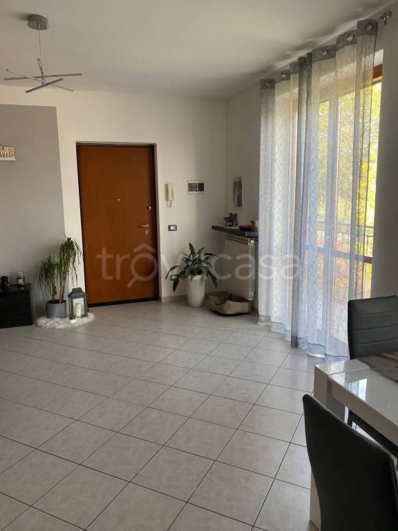 Appartamento in in vendita da privato ad Arcisate via Maestri Scalpellini