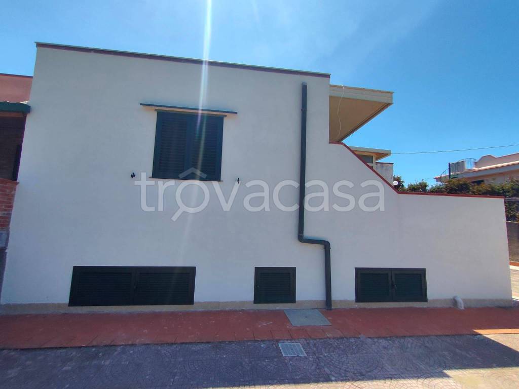 Villa a Schiera in in vendita da privato ad Augusta contrada Castelluccio