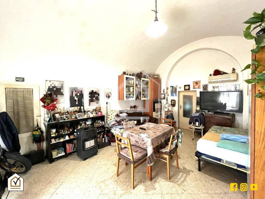 Casa Indipendente in vendita a Bari vico 3 Modugno