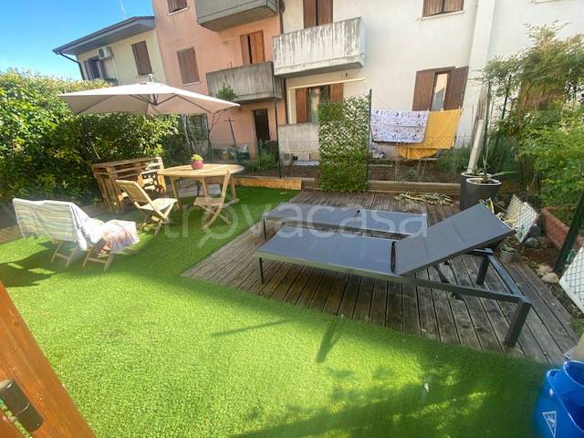 Villa a Schiera in vendita a Brescia