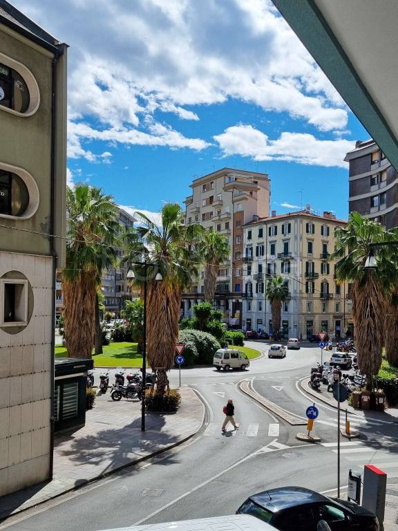 Appartamento in in vendita da privato a Savona via Piave, 1
