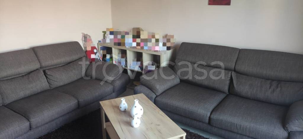 Appartamento in in vendita da privato a Linarolo via Felice Cavallotti, 103