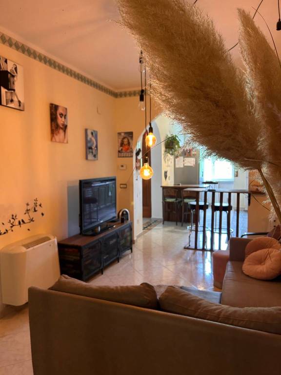 Intero Stabile in in vendita da privato a Montemiletto via degli Astronauti, 92