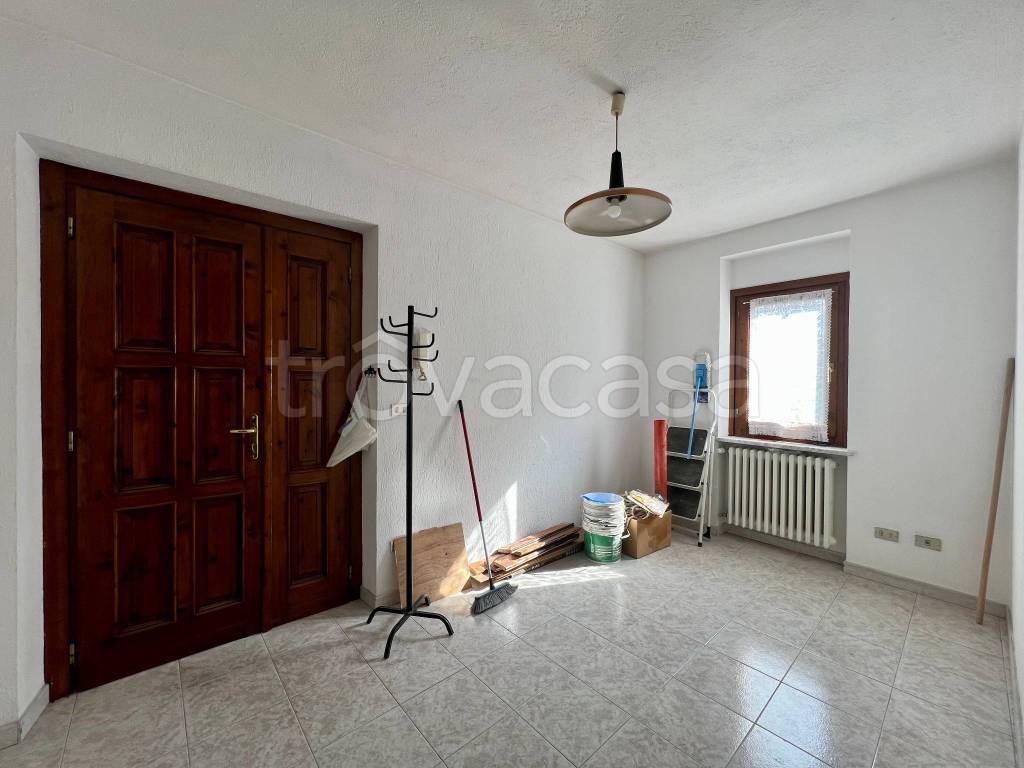 Appartamento in vendita ad Aosta via Parigi, 131