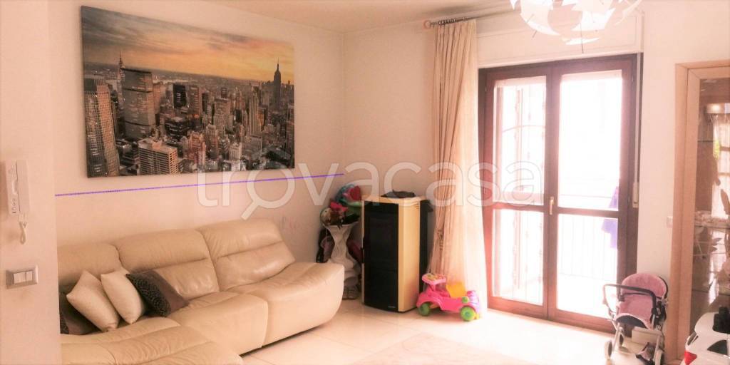 Appartamento in vendita a Casaluce via Chiesa, 26