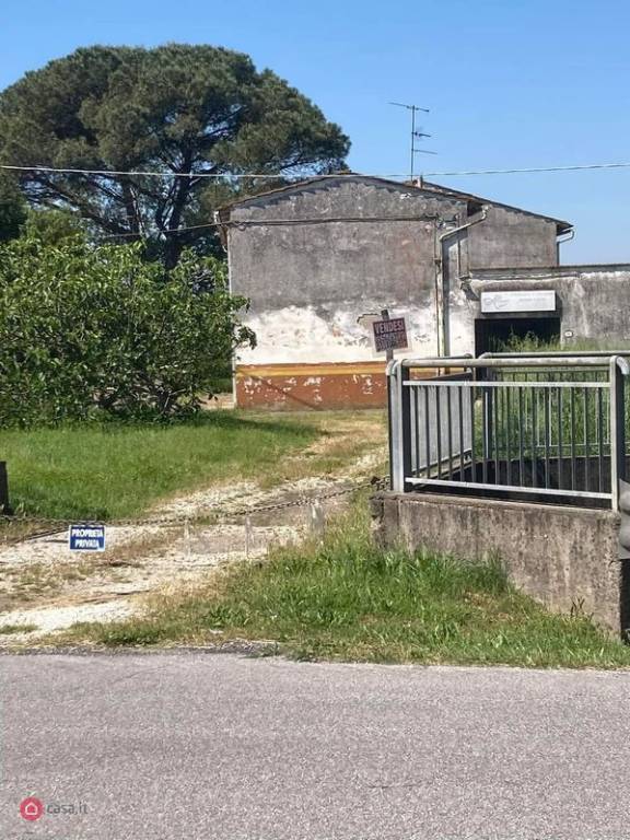 Colonica in in vendita da privato a Castelfranco di Sotto via Usciana, 61
