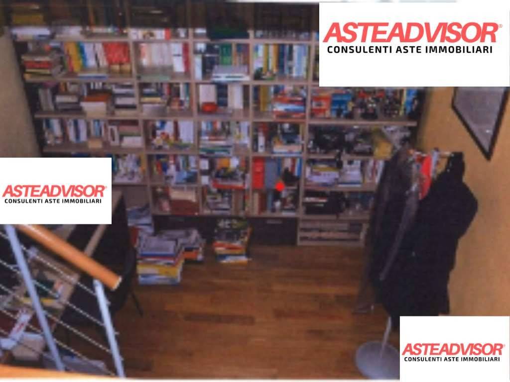 Appartamento all'asta a Canale piazza Bernardi, 28