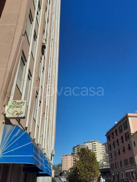 Appartamento in vendita a Genova via Antonio Cantore