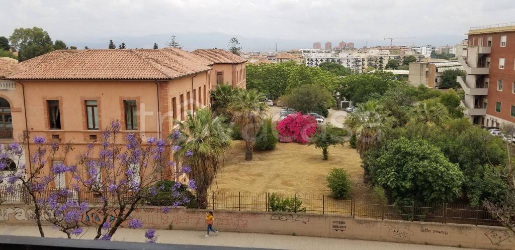 Appartamento in in vendita da privato a Cagliari via Liguria, 28