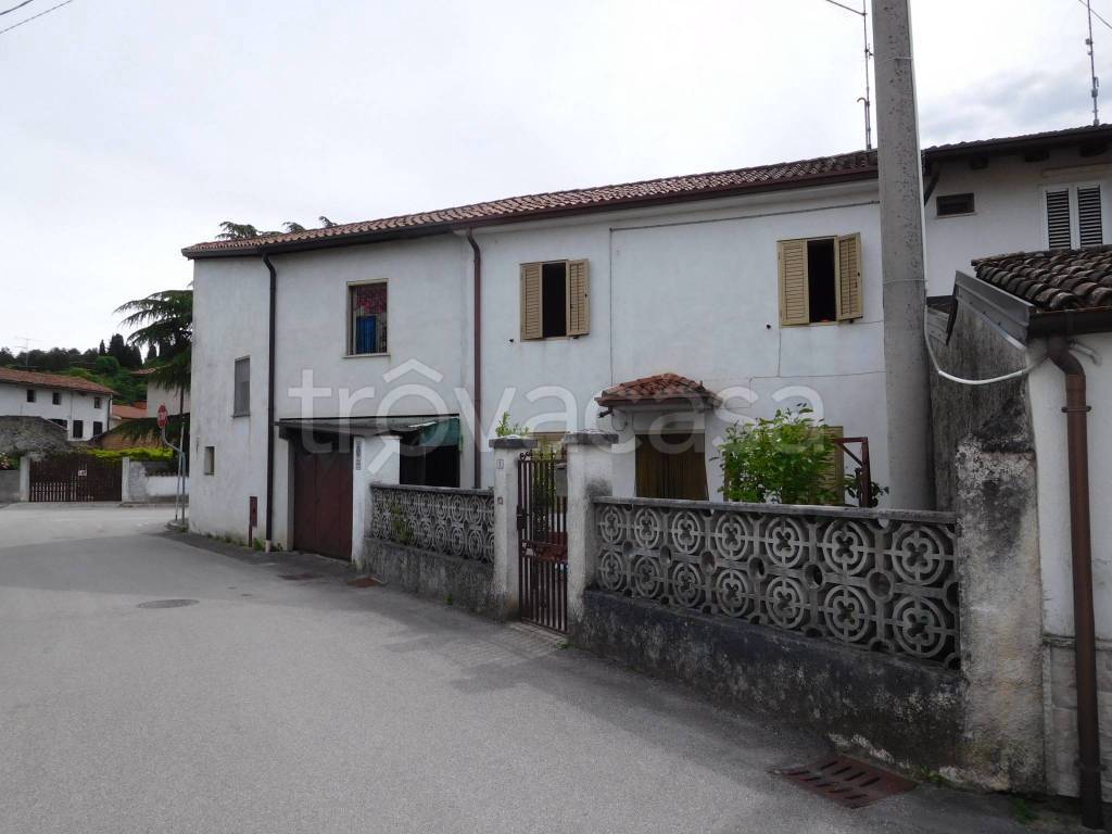 Casa Indipendente in vendita a Fogliano Redipuglia
