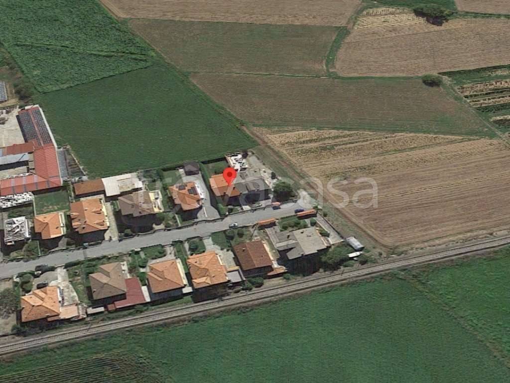 Villa all'asta a Vigliano Biellese via Moriane, 21/a