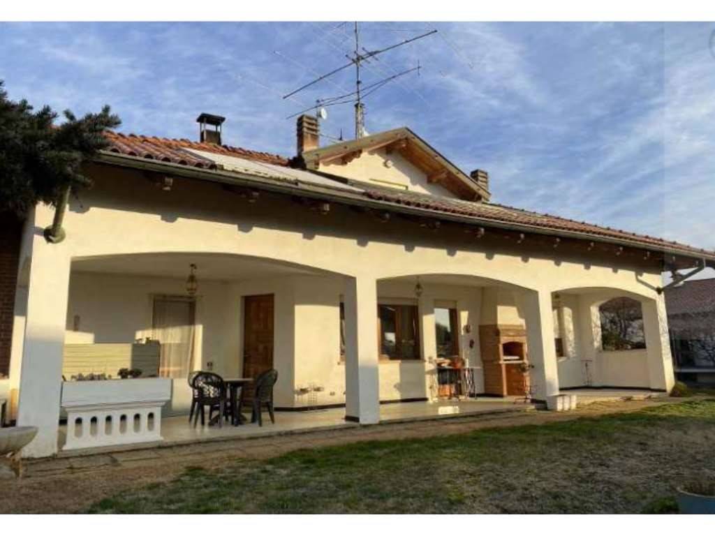 Villa all'asta a Ponderano strada Antica per Biella, 14