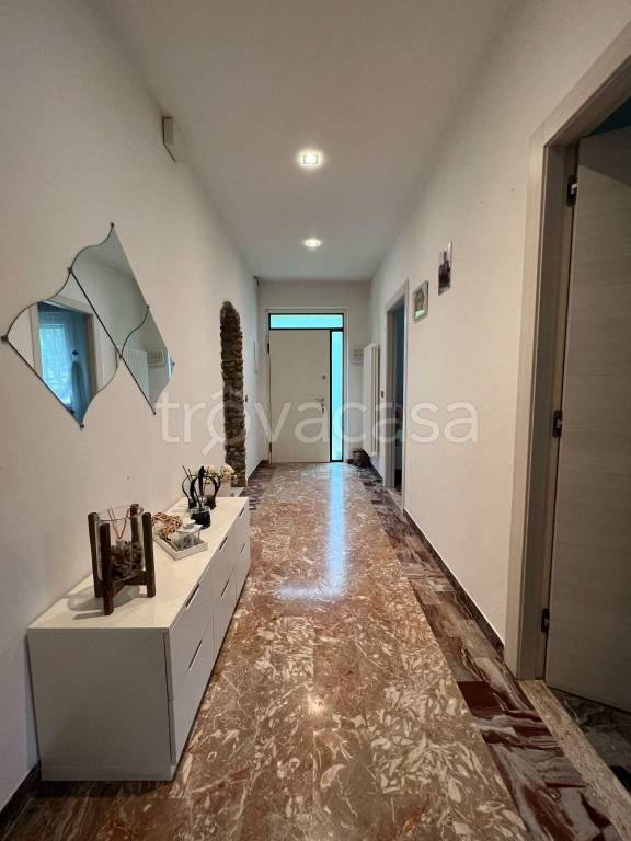 Appartamento in vendita a Grezzana via Dorighi di Lugo, 2