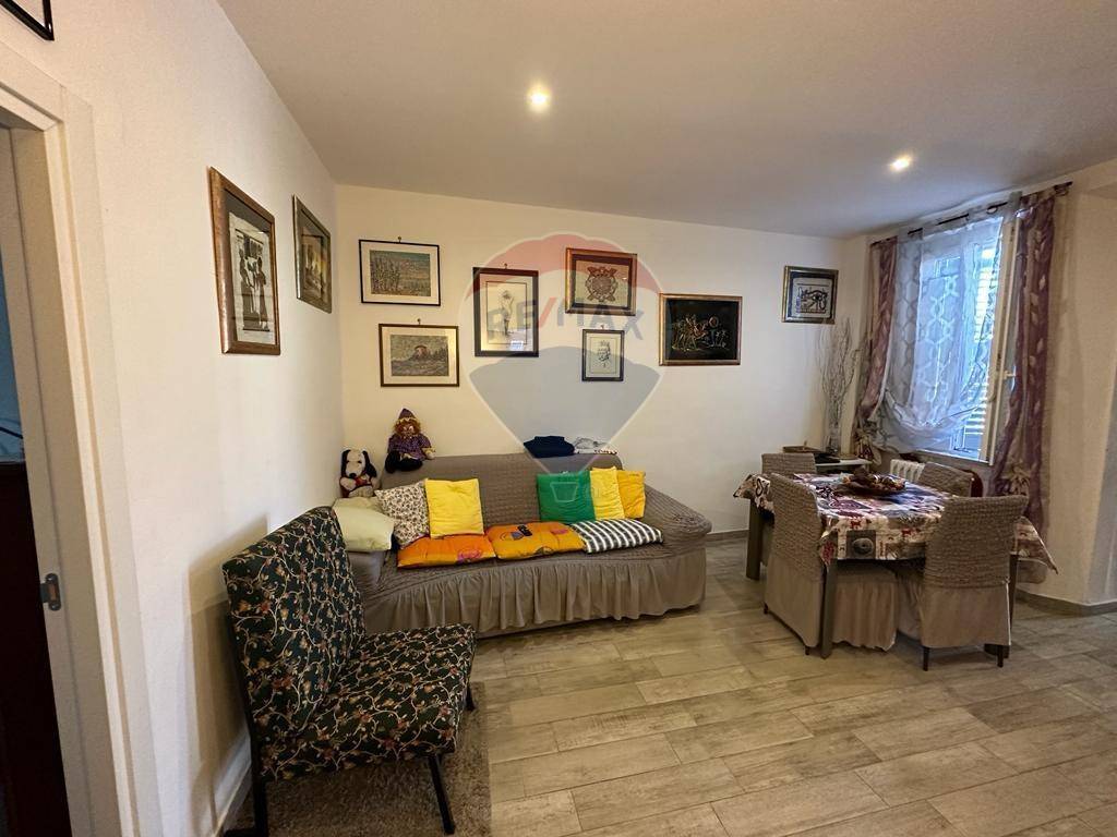 Appartamento in vendita a Falconara Marittima via Baldelli, 16