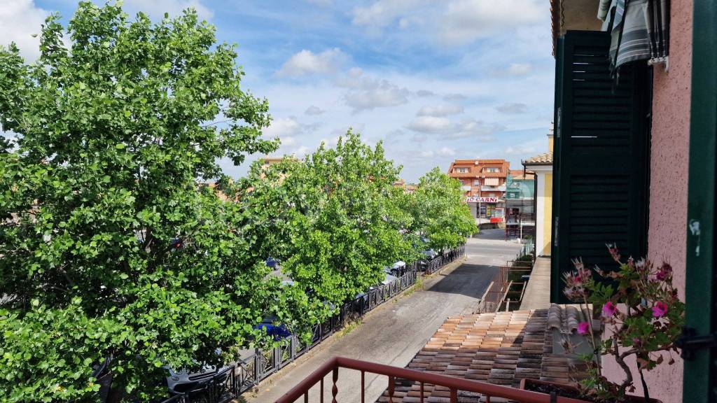 Appartamento in vendita ad Albano Laziale via del Mare, 171