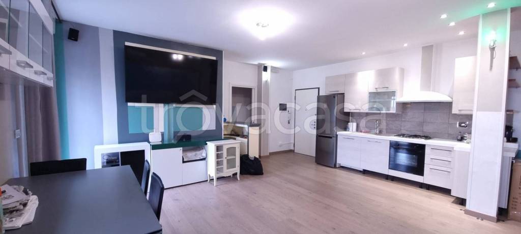 Appartamento in vendita a Bologna via De' Carracci