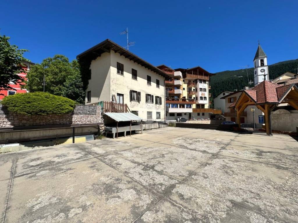 Casa Indipendente in vendita ad Andalo via Fovo, 7