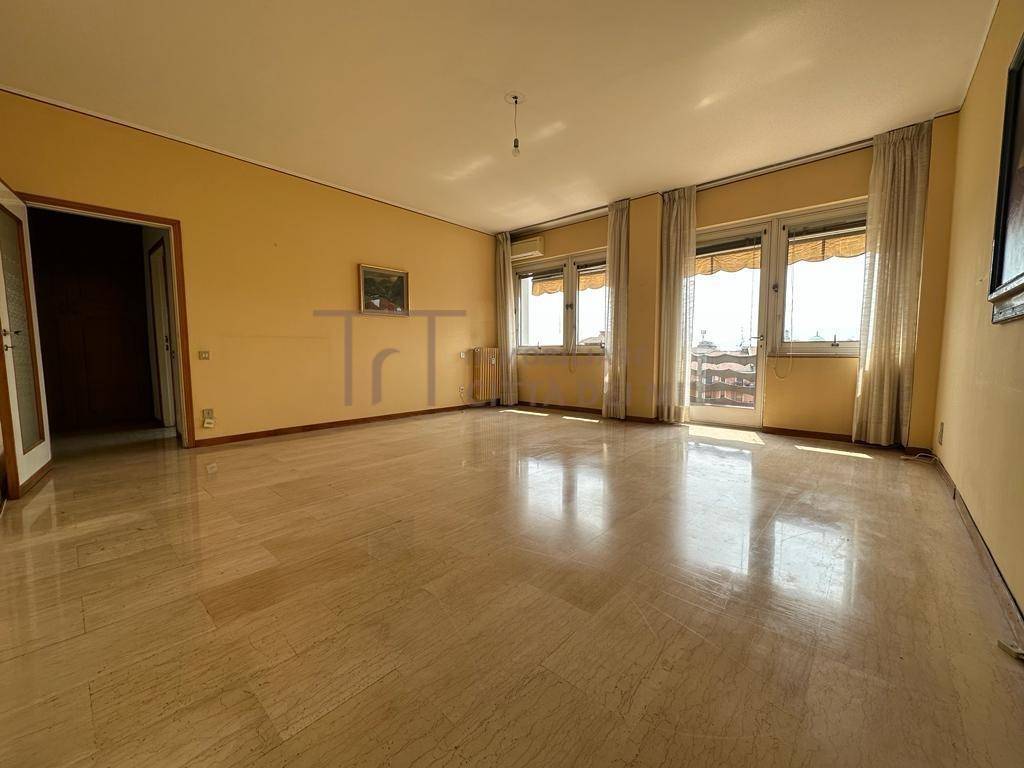 Appartamento in vendita a Bergamo via Madonna Della Neve