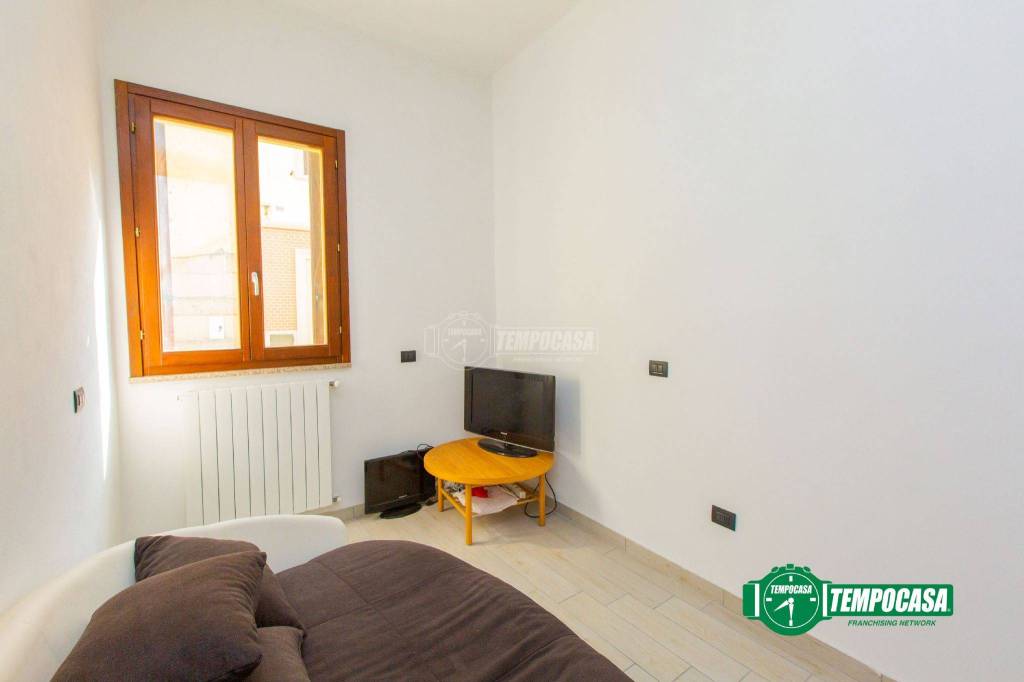 Appartamento in vendita a Buscate via Roma 4