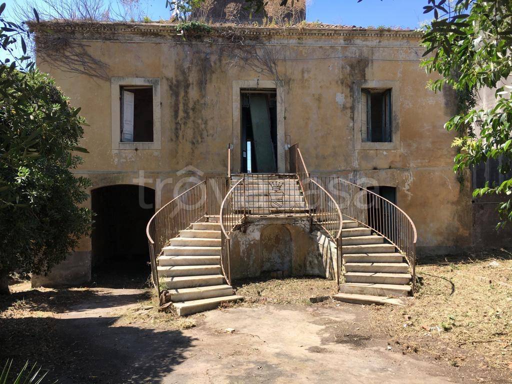 Villa in in vendita da privato ad Aci Castello via Firenze, 17