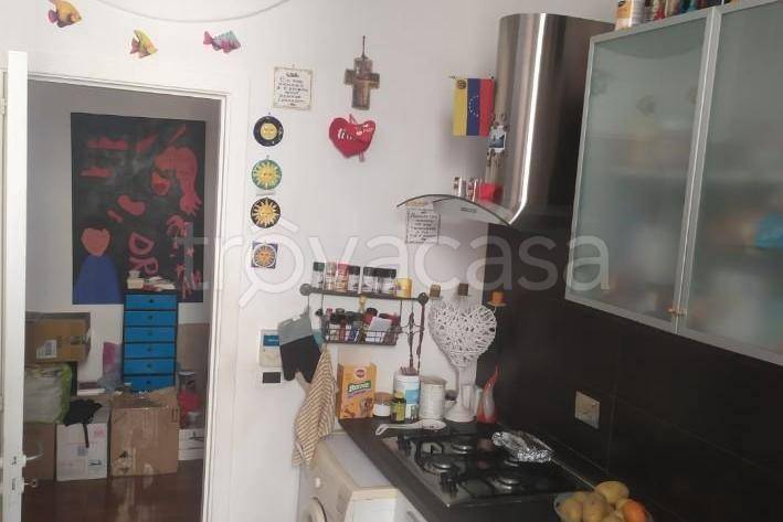 Appartamento in in vendita da privato a Napoli via della Croce Rossa, 3