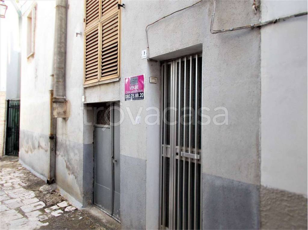 Casa Indipendente in vendita ad Acquaviva delle Fonti vicolo I Via Concezione, 7