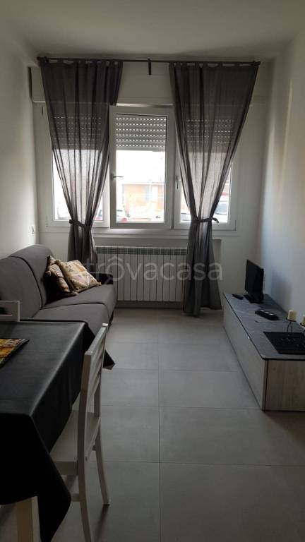 Appartamento in vendita ad Ancona via Velino