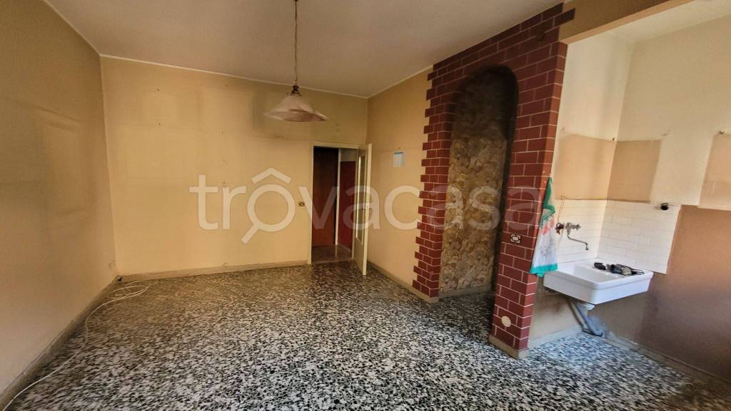 Appartamento in in vendita da privato a Castelleone via Arata, 16