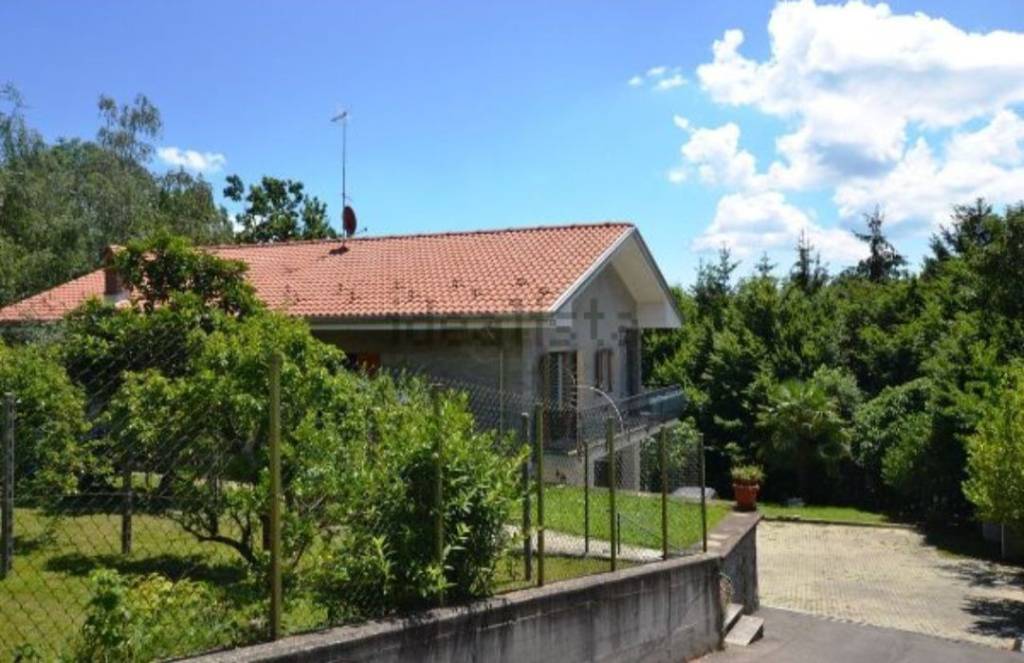 Villa in in vendita da privato a Netro via f. Rubino