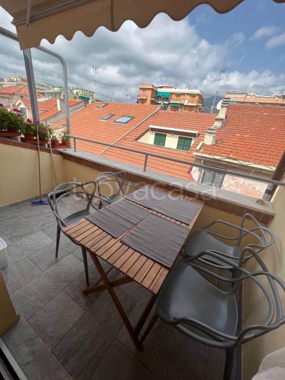 Appartamento in in vendita da privato a Loano via Giuseppe Garibaldi, 83
