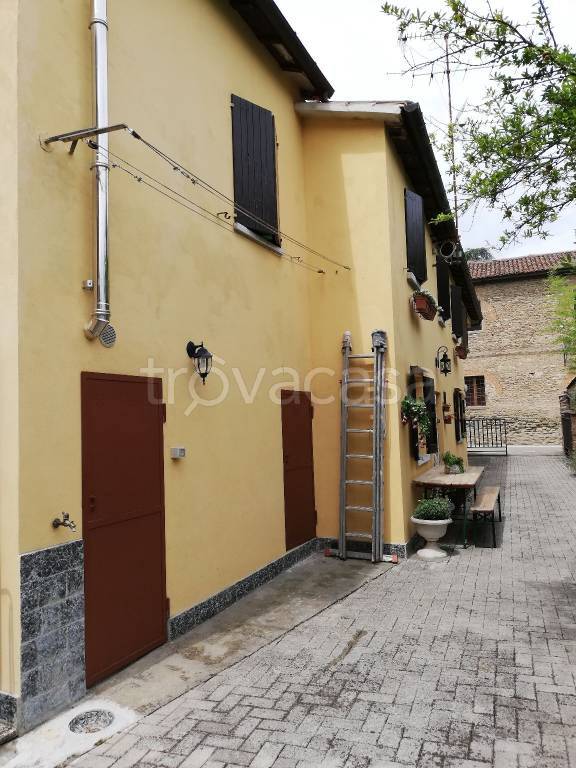 Casa Indipendente in in vendita da privato a Casola Valsenio via Fondazza