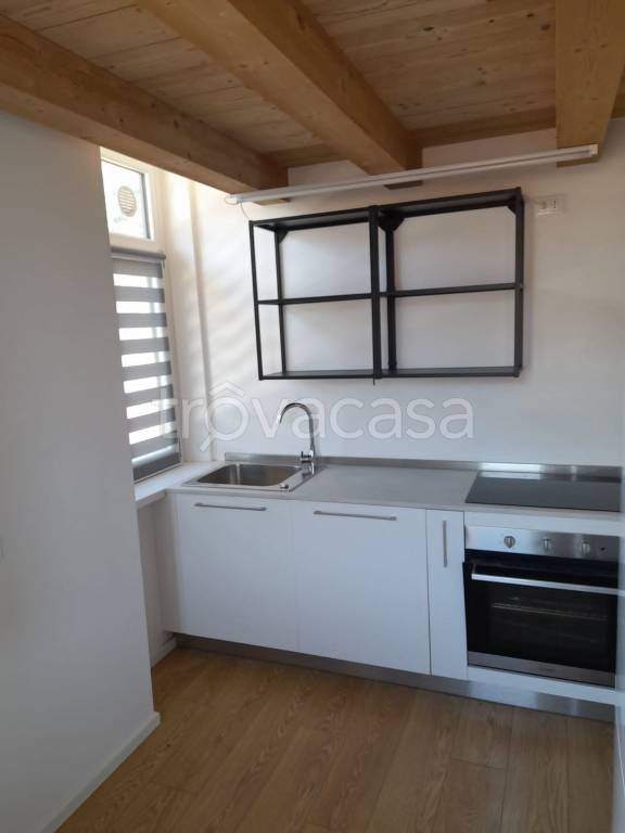 Appartamento in in vendita da privato a Mori via Gustavo Modena