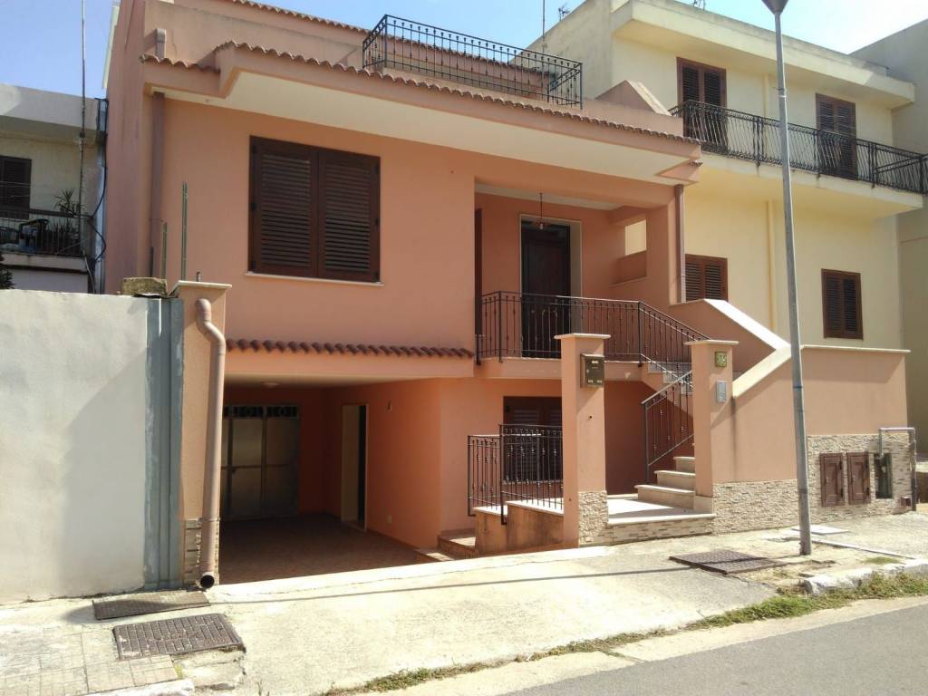 Casa Indipendente in in vendita da privato a Montevago via Giuseppe Garibaldi, 13