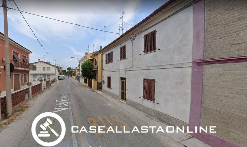 Appartamento all'asta a Fano via Fanella
