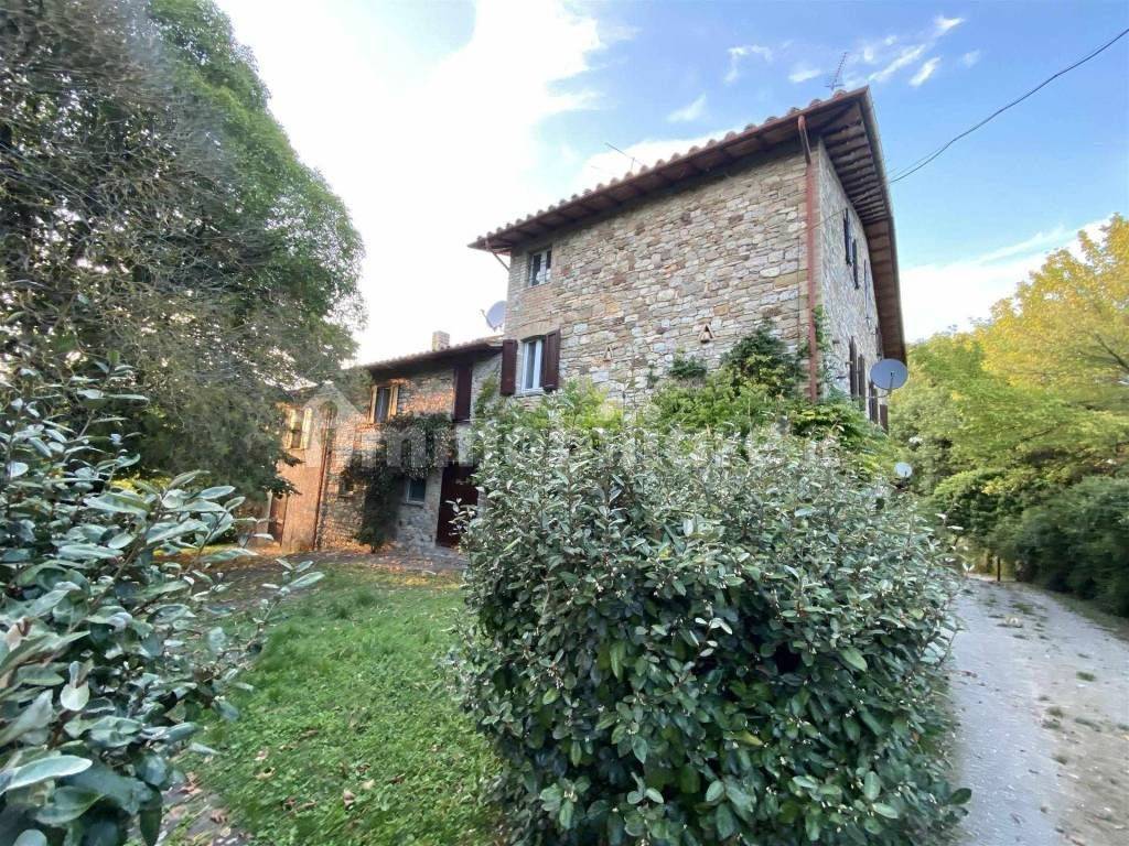 Colonica in in vendita da privato a Gubbio località Pieve d'Agnano