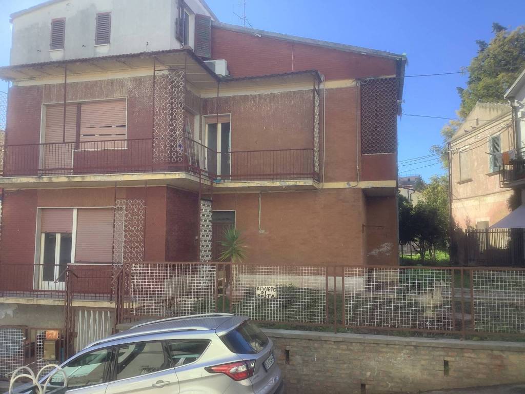 Villa Bifamiliare in in vendita da privato a Vasto via Cuneo, 9