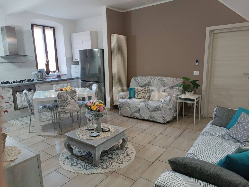 Appartamento in in vendita da privato a Bonate Sopra via Monte Grappa, 29