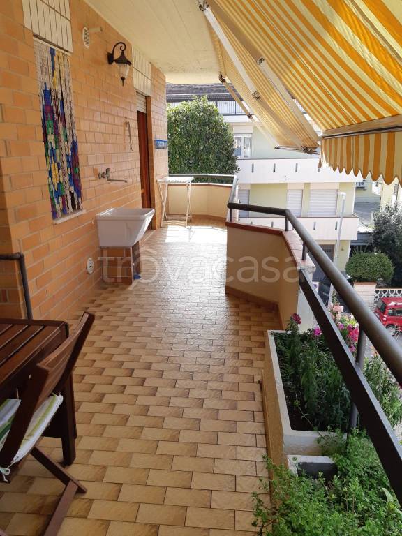 Appartamento in in vendita da privato ad Alba Adriatica via Emilia, 22