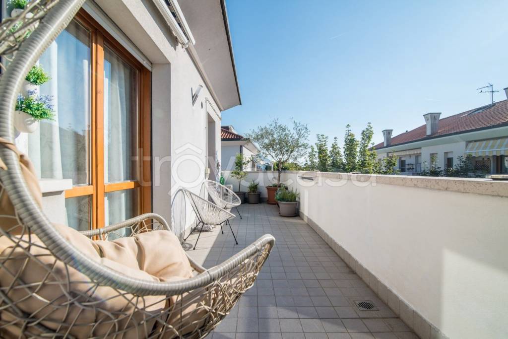 Appartamento in vendita a Cervarese Santa Croce via Giovanni Falcone