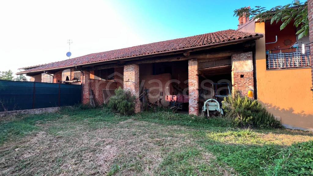 Rustico in vendita a Pianfei via Boschi, 29