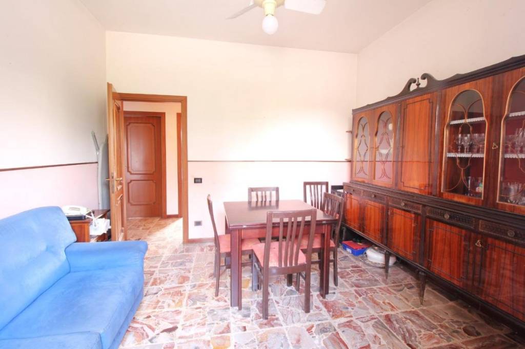 Appartamento in vendita a Missaglia via Alessandro Manzoni, 74