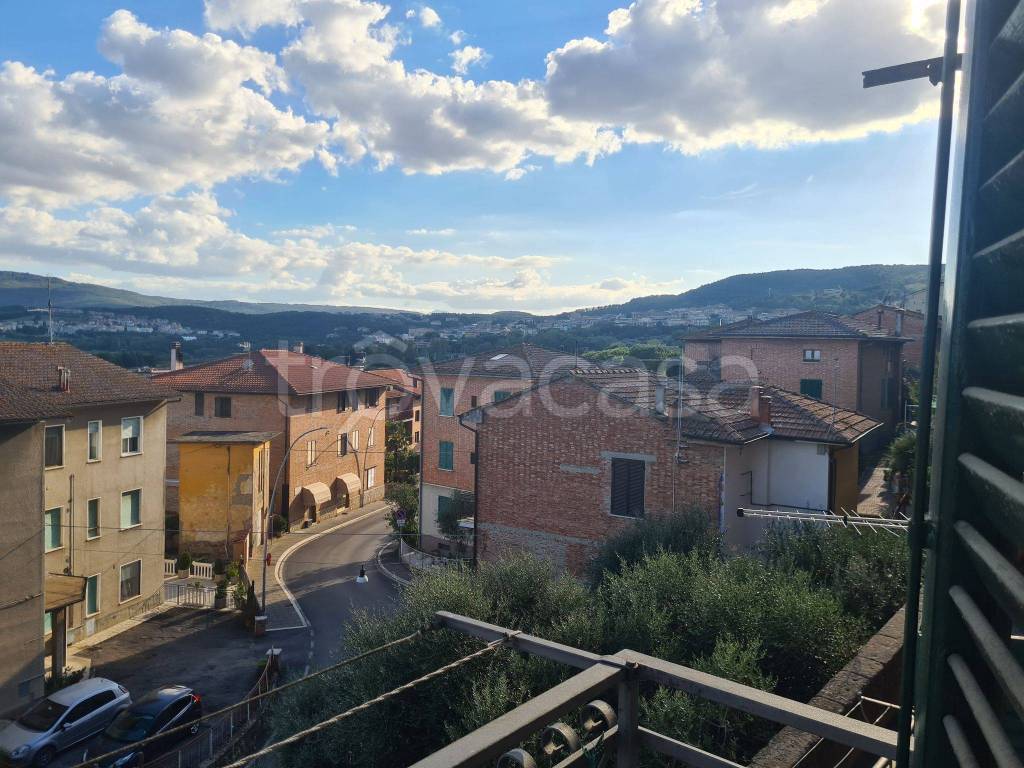 Appartamento in in vendita da privato a Chianciano Terme via Giuseppe Garibaldi, 34