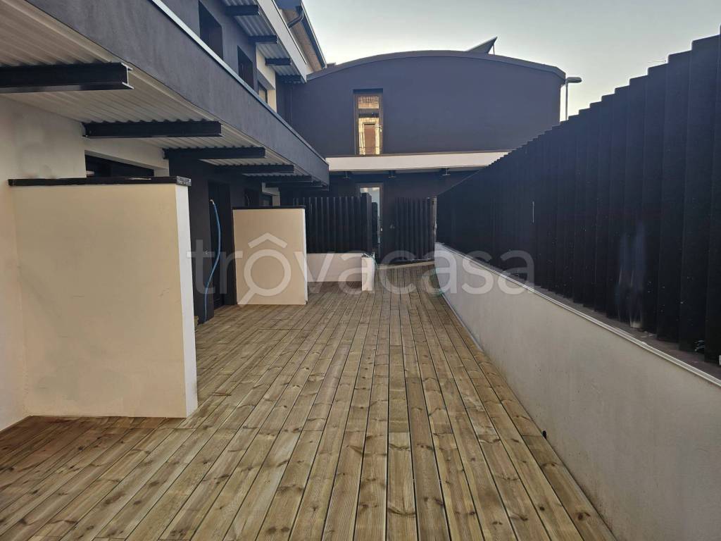 Attico in in vendita da privato a Mezzago via Roma, 6