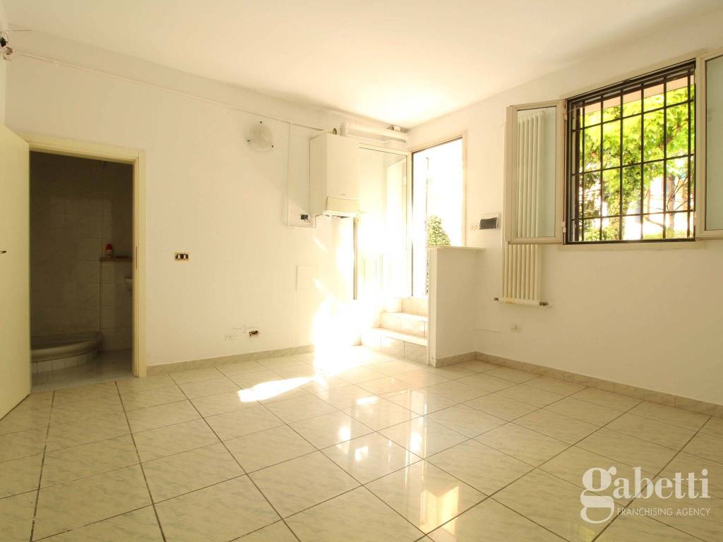 Appartamento in vendita a Bologna via del Chiù
